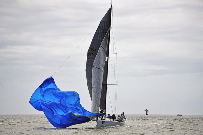 Three Common Spinnaker Mishaps and How to Fix Them - Quantum Sails